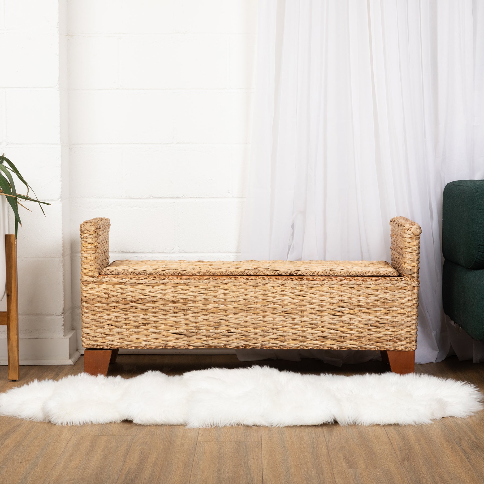 Wicker Storage Bench Rattan Woven Ottoman for Entryway, End of Bed, Li ...
